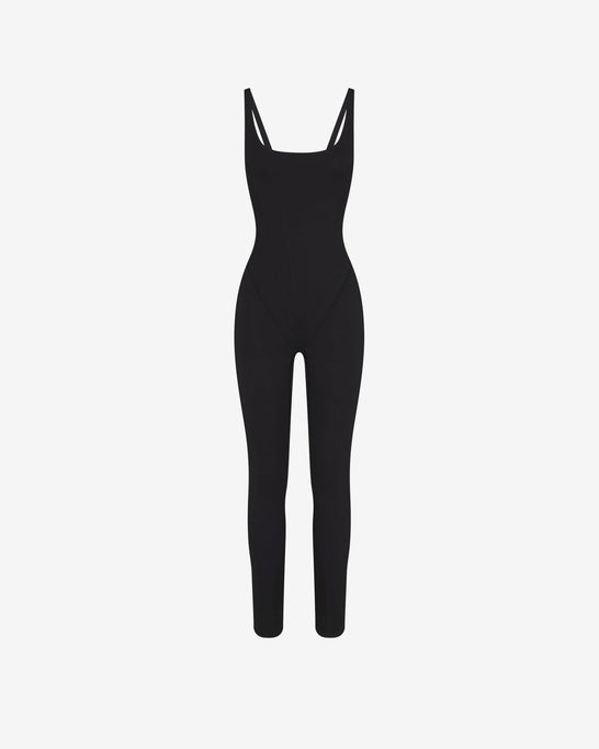 NikeSKIMS | DSMNY E-SHOP